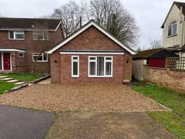 1 bedroom flat for rent in Parsons Heath, Colchester, Esintera.