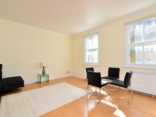 1 Bedroom Flat for Rent in Pembroke Road | Foxtons