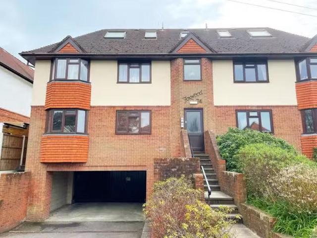 1 bedroom flat for rent in Penn Hill Avenue, Foxwood, BH14