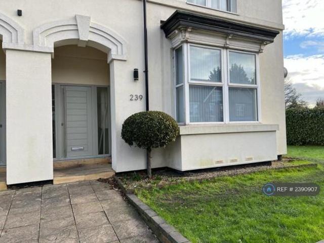 1 bedroom flat for rent in Penn Road, Wolverhampton, WV4