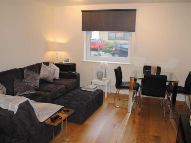 1 bedroom flat for rent in Peacock Close, Corn House, NW7