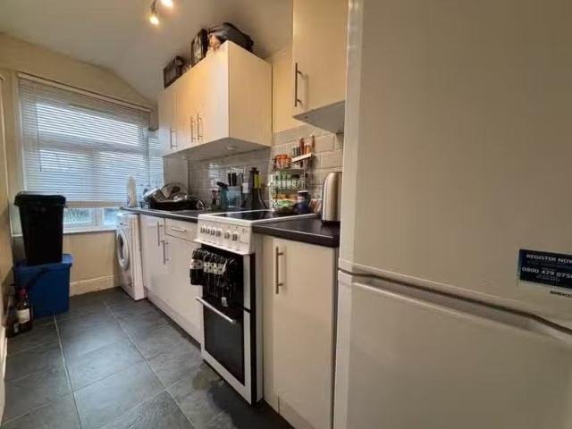 1 bedroom flat for rent in Pearl Street, Splott, CF24