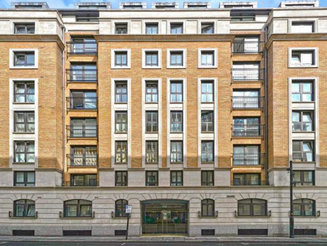 1 bedroom flat for rent in Pepys Street, Tower, EC3N