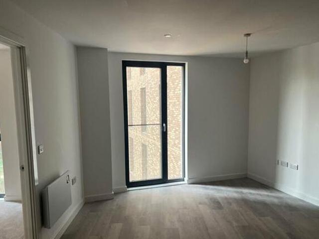1 Bedroom Flat For Rent In Percy Street