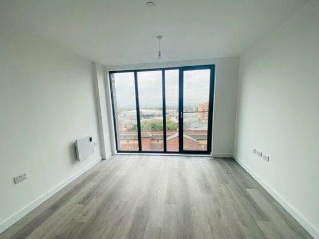 1 Bedroom Flat For Rent In Percy Street