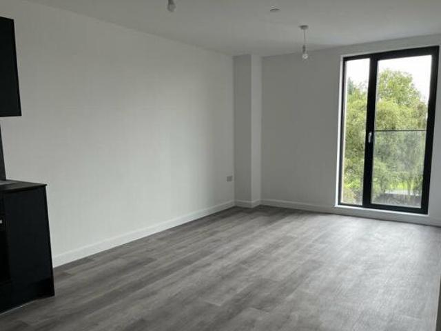 1 Bedroom Flat For Rent In Percy Street