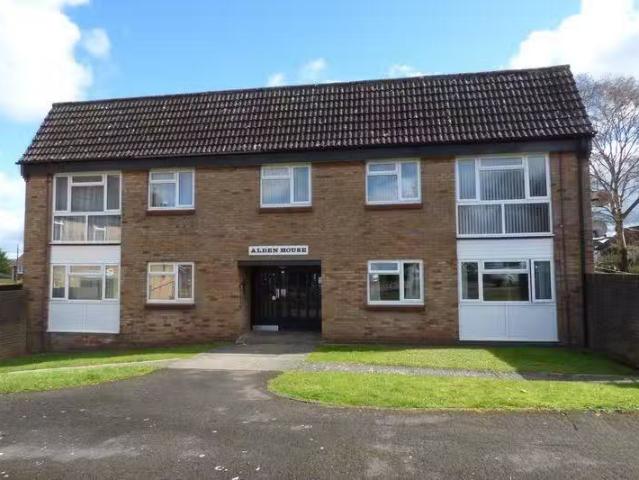 1 bedroom flat for rent in Perry Close, Winterbourne, Bristol.
