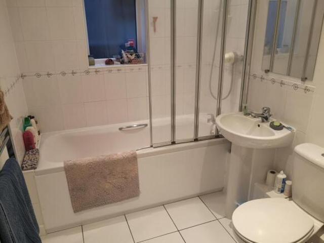 1 bedroom flat for rent in Pinegrove Road, SOUTHAMPTON, SO19