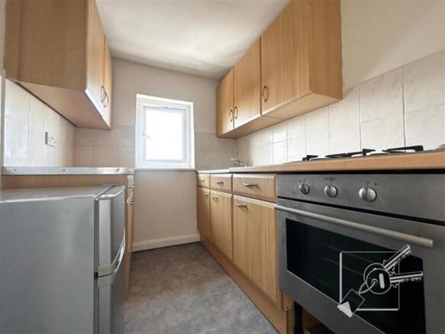 1 bedroom flat for rent in Pier Road, Northfleet, DA11