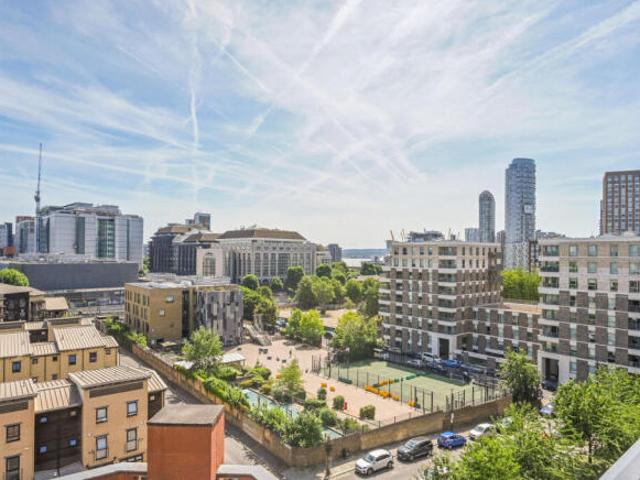 1 bedroom flat for rent in Pomfret Place, E14, Docklands, London, E14