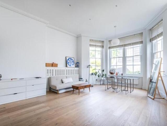 1 bedroom flat for rent in Pont Street Knightsbridge SW1X