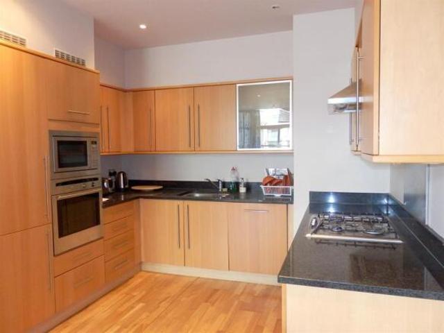 1 bedroom flat for rent in Point Wharf Lane, Brentford, TW8