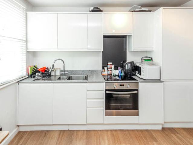 1 bedroom flat for rent in Porters Wood, St Albans, AL3
