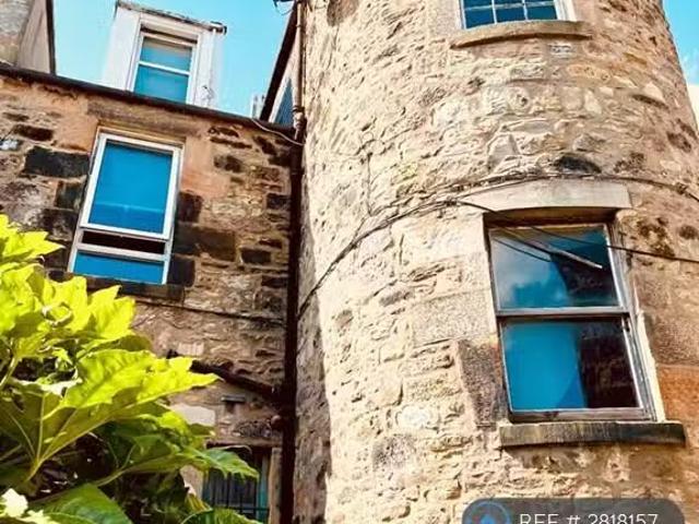 1 bedroom flat for rent in Portobello High Street, Edinburgh.