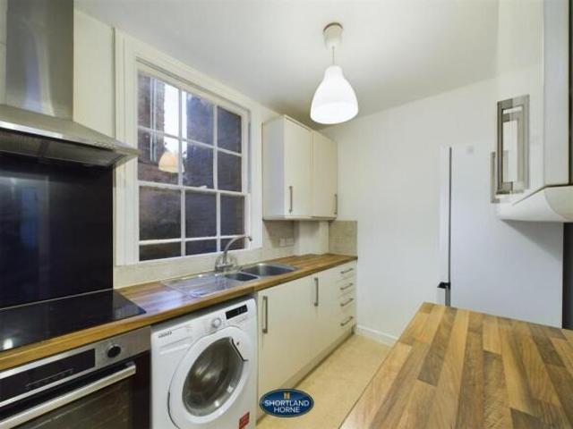 1 bedroom flat for rent in Portland Place East, Leamington Spa, CV32