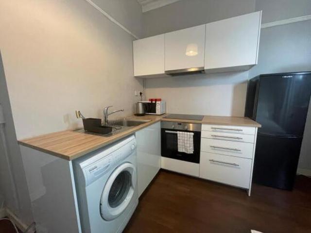 1 bedroom flat for rent in Portland Road, B16