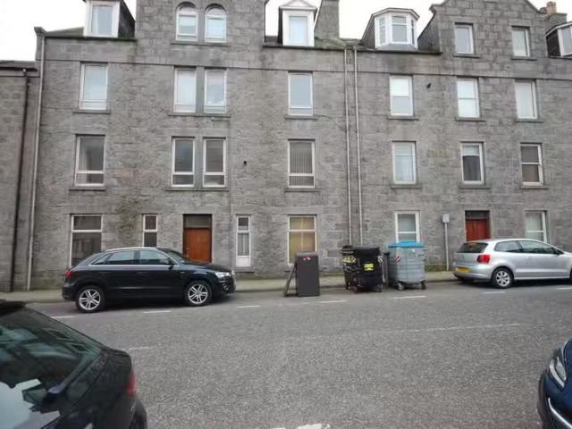 1 bedroom flat for rent in Portland Street, First Floor Left F.