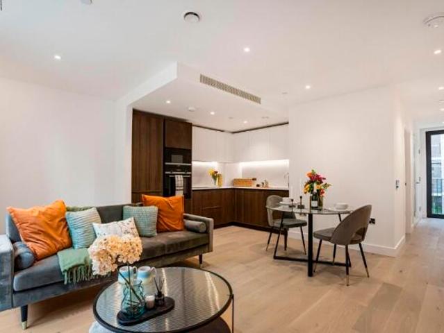 1 bedroom flat for rent in Postmark, London, WC1X