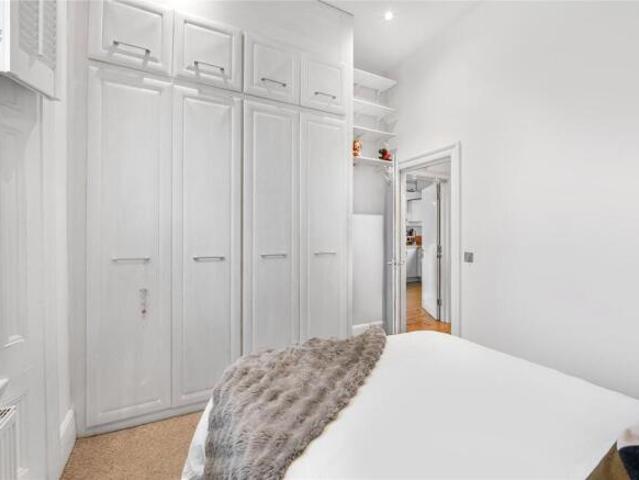 1 bedroom flat for rent in Praed Street, Paddington, London, W2