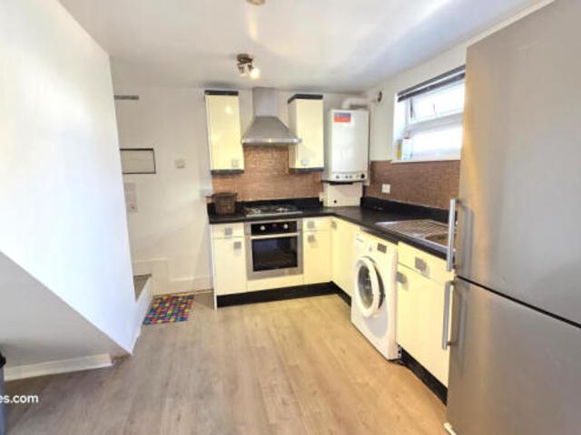 1 bedroom flat for rent in Princes Avenue, Finchley Central N3