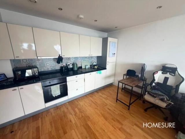 1 bedroom flat for rent in Princes Parade, Liverpool, L3