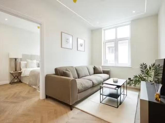 1 bedroom flat for rent in Princes Street, DORCHESTER, DT1