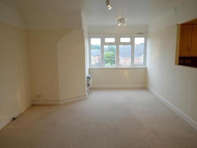 1 bedroom flat for rent in Princess Road, Branksome, Poole, Dorset, BH12