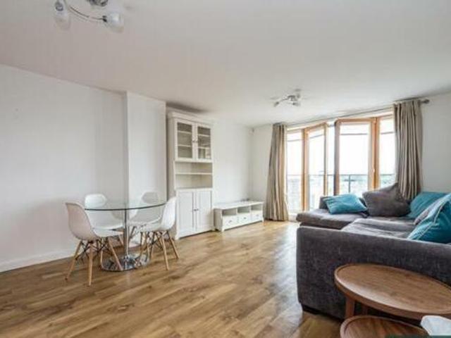 1 Bedroom Flat For Rent In Priory Park Road