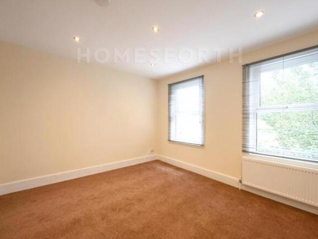 1 bedroom flat for rent in Priory Road, Acton, W4
