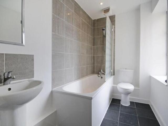 1 bedroom flat for rent in Pump House Close, Canada Water, London, SE16