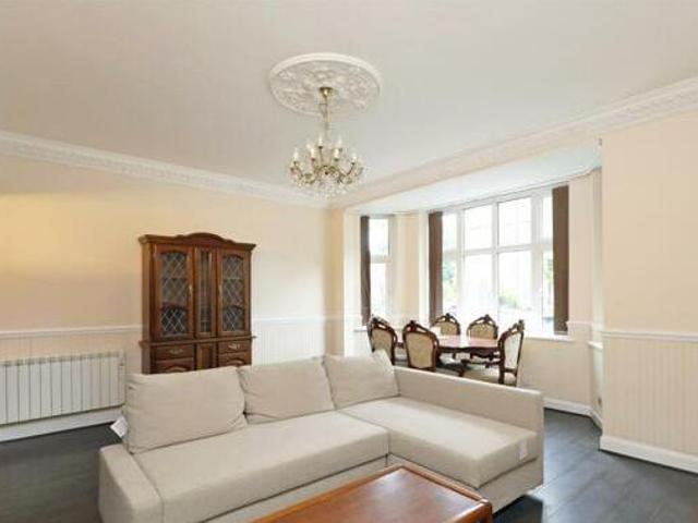 1 Bedroom Flat For Rent In Putney Hill, Putney