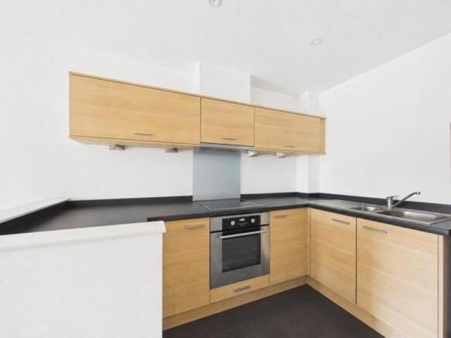 1 bedroom flat for rent in Queen Anne House, Admiralty Road, Portsmouth, PO1 3GT, PO1