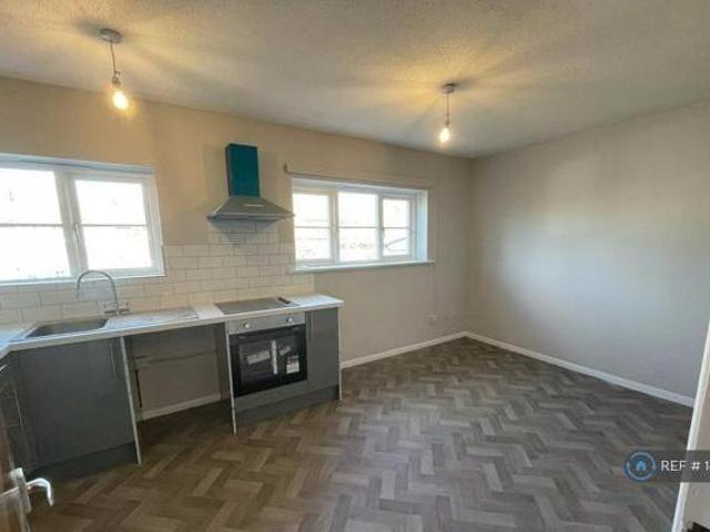 1 Bedroom Flat For Rent In Queenborough