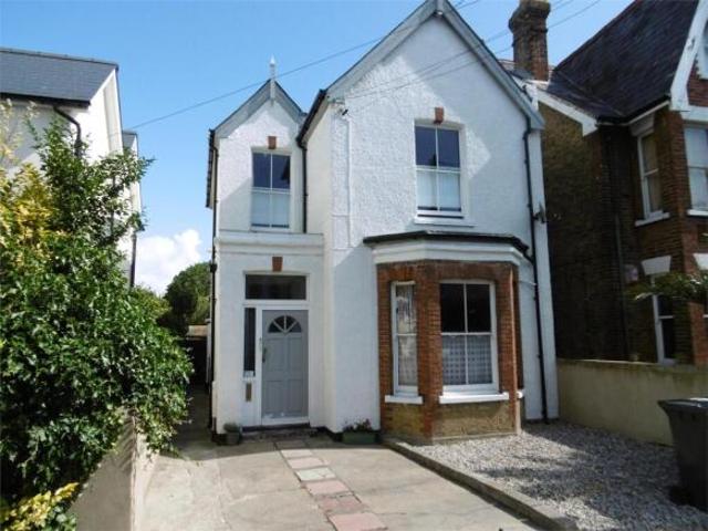 1 bedroom flat for rent in Queens Gardens, Herne Bay, CT6