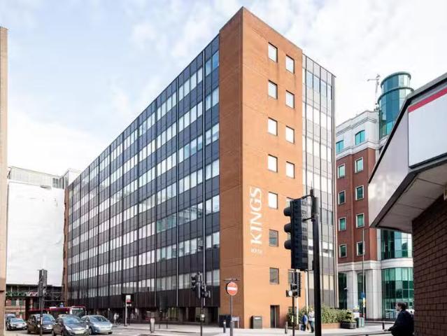 1 bedroom flat for rent in Queens House, Harrow, HA1