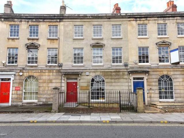 1 bedroom flat for rent in Queens Road, Reading, Berkshire, RG1
