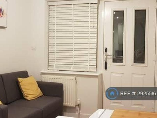 1 bedroom flat for rent in Ramsbury Drive, Earley, Reading, RG6