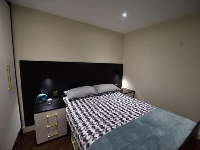 1 bedroom flat for rent in Raven Road, Hyde Park, Leeds, LS6