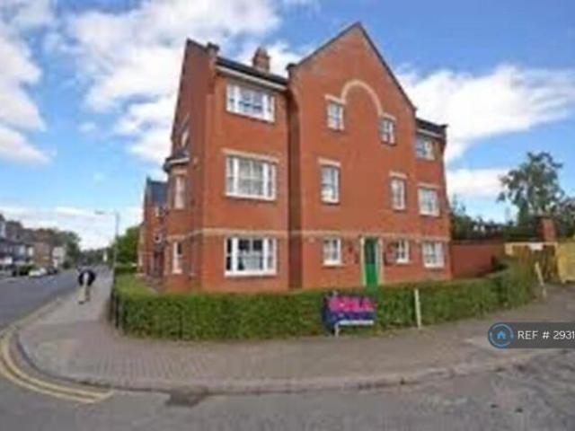 1 bedroom flat for rent in Ravensworth Gardens, Cambridge, CB1