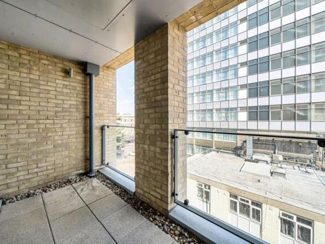 1 bedroom flat for rent in Ravilious House, Hammersmith, London, W6