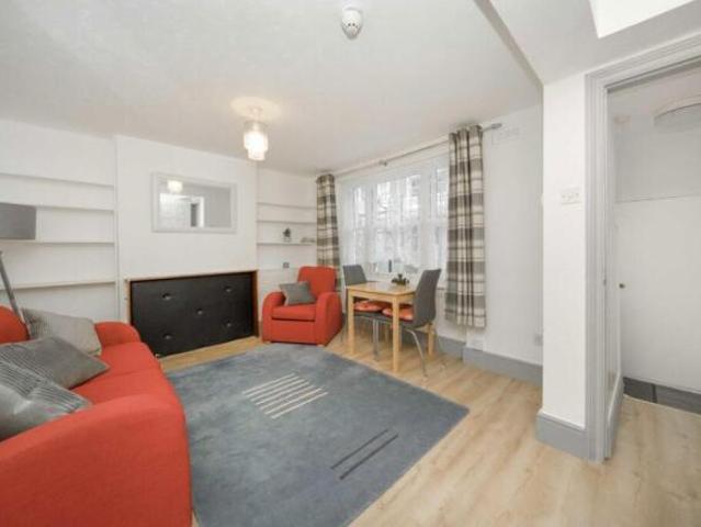1 bedroom flat for rent in Raynham Road, Hammersmith, W6