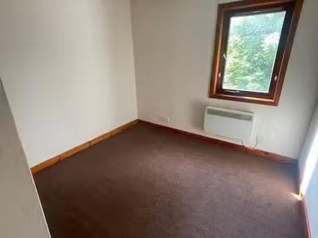 1 bedroom flat for rent in Red Admiral Court, Whitfield, Dunde.