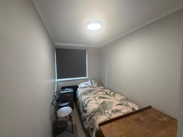 1 bedroom flat for rent in Redbridge, Stantonbury, MK14