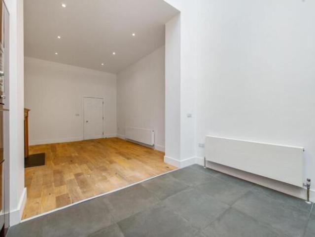 1 bedroom flat for rent in Redcliffe Place, London, SW10 9DB, SW10