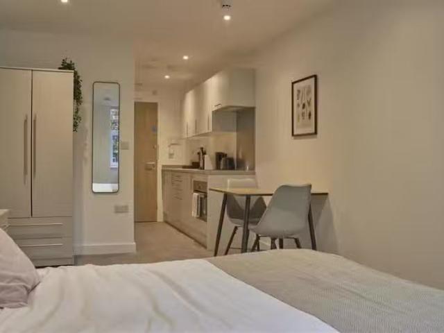 1 bedroom flat for rent in Redcross Street, Bristol, BS2