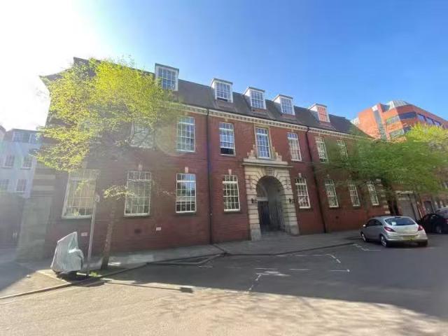 1 bedroom flat for rent in Redcross Street Old Market, BS2