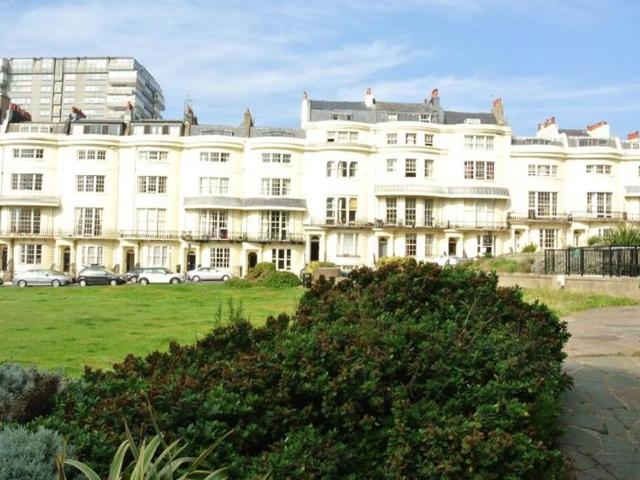 1 bedroom flat for rent in Regency Square, Brighton, East Sussex, BN1 2FG, BN1
