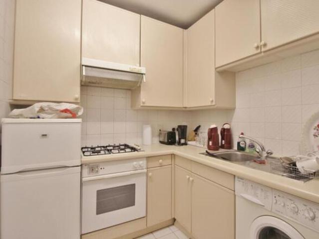 1 bedroom flat for rent in Regent House, Windsor Way, Hammersmith, W14