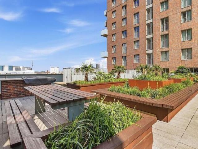 1 bedroom flat for rent in Rehearsal Rooms, London, W3