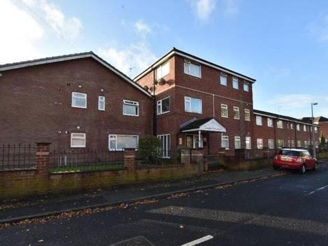 1 bedroom flat for rent in Richmond Court Berry Street Salford M27